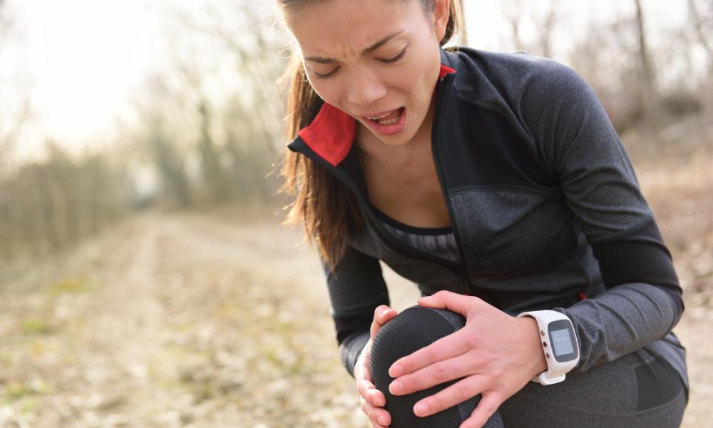 5 Common Causes of Knee Pain Without Injury: Ways To Fix It!