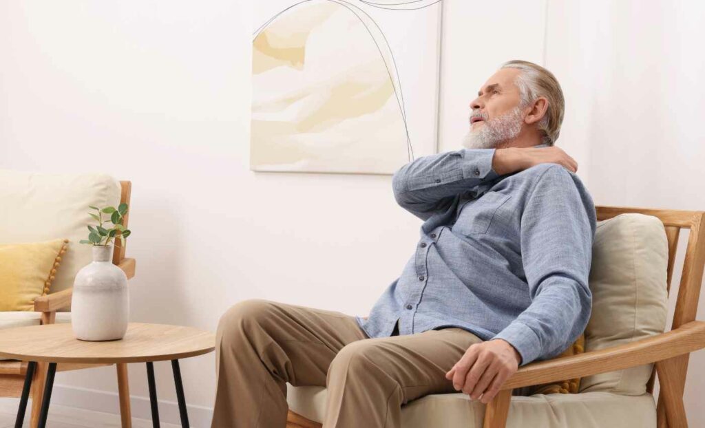 Rheumatoid Arthritis in the Shoulder: Exercises and Treatments