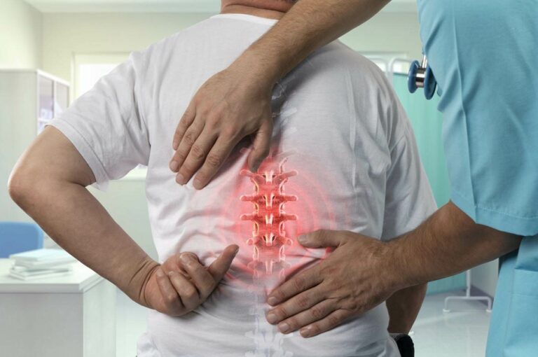 Spine Problems : 10 Most Common Issues And Few Tips